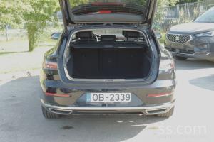 Melns Volkswagen Arteon 2025 Rīga, ar dzinēja tilpumu 2.00 L un nobraukumu 14 tūkst. km par 32400 €, foto 33 vietnē AUTOMOTO.COM.LV