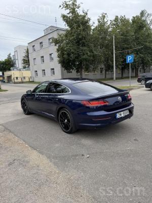 Zils Volkswagen Arteon 2018 Ogre, ar dzinēja tilpumu 2.00 L un nobraukumu 187 tūkst. km par 14900 €, foto 3 vietnē AUTOMOTO.COM.LV
