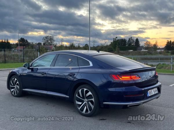Blue Volkswagen Arteon 2017 in Tallinn, with an engine capacity of 2.00 L and mileage of 192 thousand km for 19990 €, photo 5 on AUTOMOTO.COM.LV