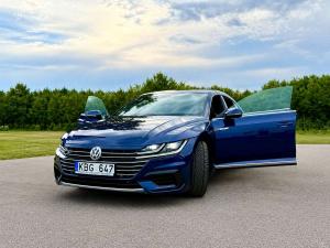 Zils Volkswagen Arteon 2017 Viļņa, ar dzinēja tilpumu 1.97 L un nobraukumu 241 tūkst. km par 18500 €, foto  vietnē AUTOMOTO.COM.LV