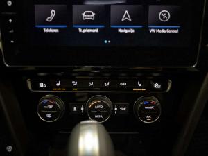 Blue Volkswagen Arteon 2017 in Vilnius, with an engine capacity of 1.97 L and mileage of 243 thousand km for 19700 €, photo 23 on AUTOMOTO.COM.LV