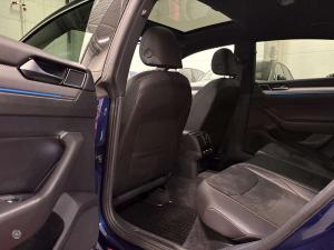 Blue Volkswagen Arteon 2017 in Vilnius, with an engine capacity of 1.97 L and mileage of 243 thousand km for 19700 €, photo 34 on AUTOMOTO.COM.LV