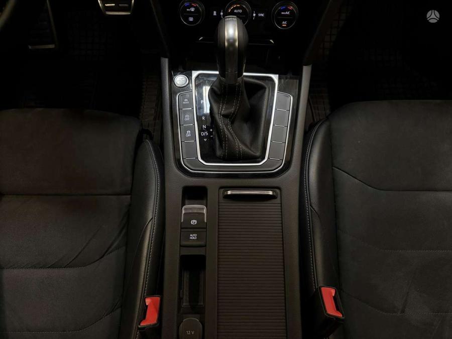 Zils Volkswagen Arteon 2017 Viļņa, ar dzinēja tilpumu 1.97 L un nobraukumu 243 tūkst. km par 17990 €, foto 22 vietnē AUTOMOTO.COM.LV