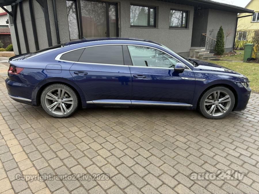 Zils Volkswagen Arteon 2019 Tallina, ar dzinēja tilpumu 1.50 L un nobraukumu 186 tūkst. km par 19500 €, foto 4 vietnē AUTOMOTO.COM.LV