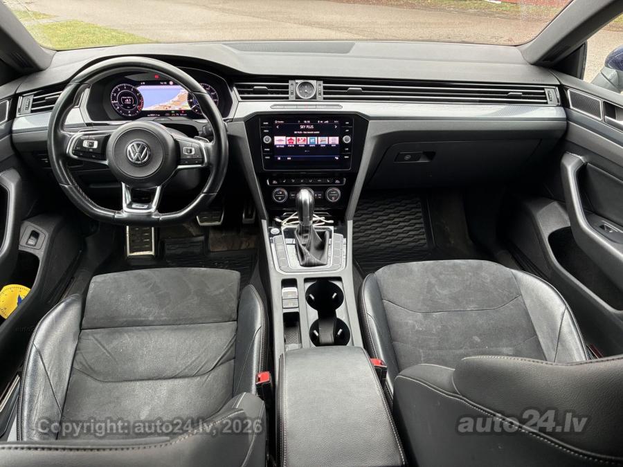 Zils Volkswagen Arteon 2019 Tallina, ar dzinēja tilpumu 1.50 L un nobraukumu 186 tūkst. km par 19500 €, foto 19 vietnē AUTOMOTO.COM.LV