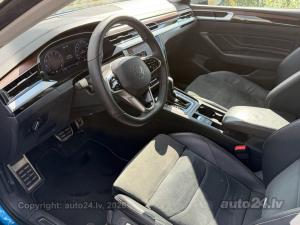 Blue Volkswagen Arteon 2021 in Tallinn, with an engine capacity of 2.00 L and mileage of 97 thousand km for 24500 €, photo 10 on AUTOMOTO.COM.LV