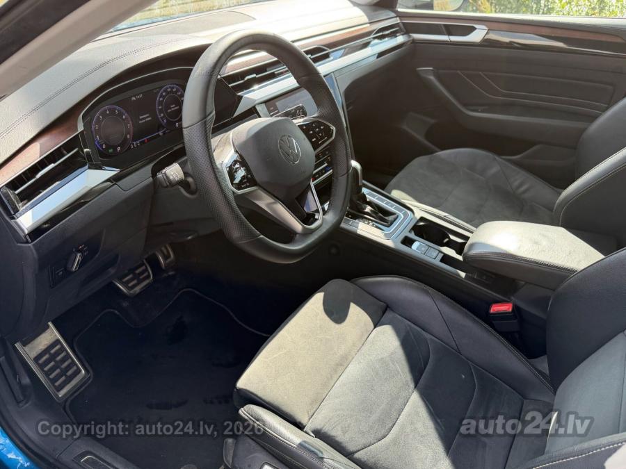 Blue Volkswagen Arteon 2021 in Tallinn, with an engine capacity of 2.00 L and mileage of 97 thousand km for 24500 €, photo 10 on AUTOMOTO.COM.LV
