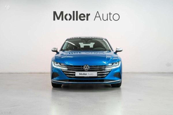 Blue Volkswagen Arteon 2022 in Vilnius, with an engine capacity of 1.40 L and mileage of 83 thousand km for 25500 €, photo 5 on AUTOMOTO.COM.LV