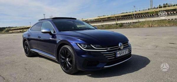 Zils Volkswagen Arteon 2019 Viļņa, ar dzinēja tilpumu 2.00 L un nobraukumu 172 tūkst. km par 19200 €, foto 2 vietnē AUTOMOTO.COM.LV