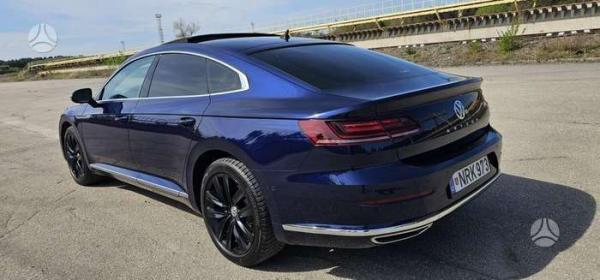 Zils Volkswagen Arteon 2019 Viļņa, ar dzinēja tilpumu 2.00 L un nobraukumu 172 tūkst. km par 19200 €, foto 4 vietnē AUTOMOTO.COM.LV