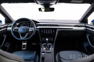 Zils Volkswagen Arteon 2021 Rīga, ar dzinēja tilpumu 2.00 L un nobraukumu 43 tūkst. km par 25950 €, foto 9 vietnē AUTOMOTO.COM.LV