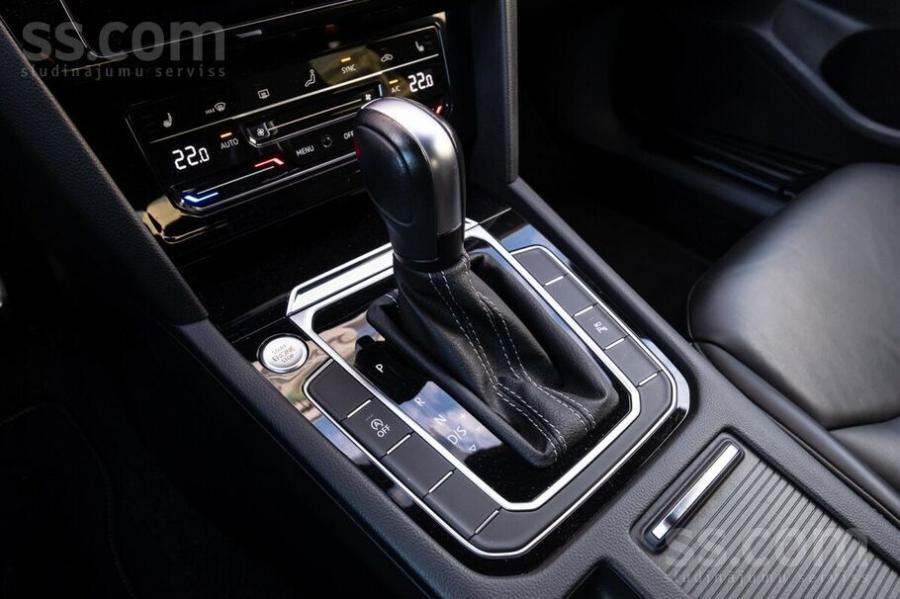 Zils Volkswagen Arteon 2021 Rīga, ar dzinēja tilpumu 2.00 L un nobraukumu 43 tūkst. km par 25950 €, foto 15 vietnē AUTOMOTO.COM.LV