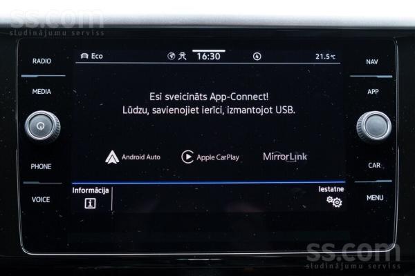 Volkswagen Arteon 2022 Rīga vietnē Zils Volkswagen Arteon 2022 Rīga, ar dzinēja tilpumu 1.40 L un nobraukumu 72 tūkst. km par 22950 €, foto 11 vietnē AUTOMOTO.COM.LV