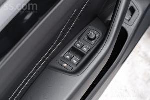 Zils Volkswagen Arteon 2024 Rīga, ar dzinēja tilpumu 2.00 L un nobraukumu 37 tūkst. km par 37900 €, foto 9 vietnē AUTOMOTO.COM.LV