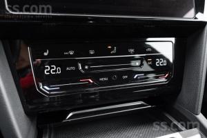 Zils Volkswagen Arteon 2024 Rīga, ar dzinēja tilpumu 2.00 L un nobraukumu 37 tūkst. km par 37900 €, foto 28 vietnē AUTOMOTO.COM.LV