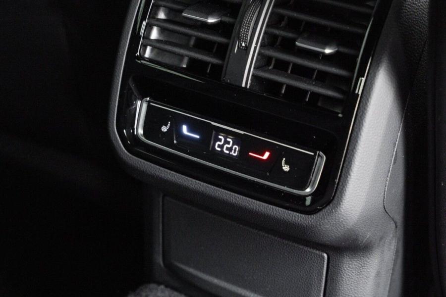 Zils Volkswagen Arteon 2024 Mārupe, ar dzinēja tilpumu 2.00 L un nobraukumu 37 tūkst. km par 36900 €, foto 30 vietnē AUTOMOTO.COM.LV