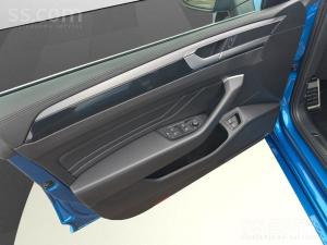 Blue Volkswagen Arteon 2021 in Riga, with an engine capacity of 1.40 L and mileage of 97 thousand km for 22290 €, photo 12 on AUTOMOTO.COM.LV