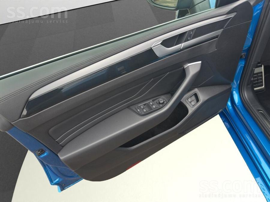 Blue Volkswagen Arteon 2021 in Riga, with an engine capacity of 1.40 L and mileage of 97 thousand km for 22290 €, photo 12 on AUTOMOTO.COM.LV