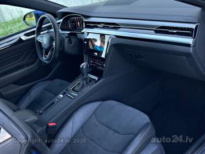Zils Volkswagen Arteon 2021 Tallina, ar dzinēja tilpumu 2.00 L un nobraukumu 52 tūkst. km par 30900 €, foto 13 vietnē AUTOMOTO.COM.LV