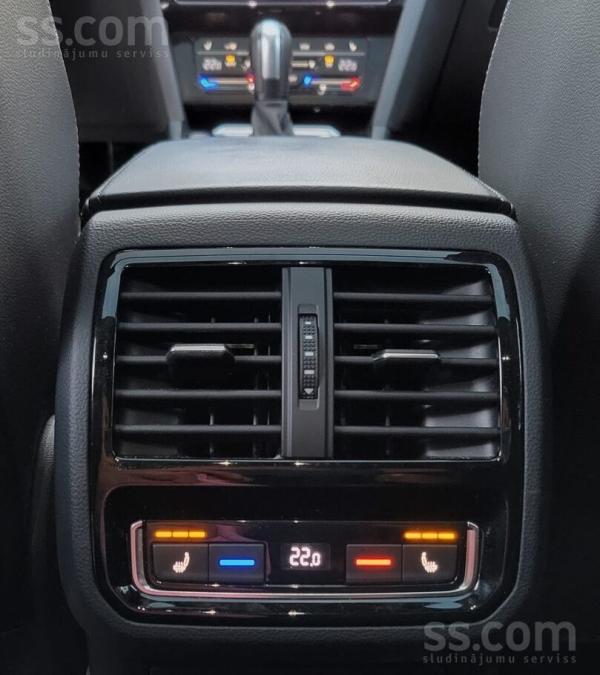 Zils Volkswagen Arteon 2021 Rīga, ar dzinēja tilpumu 2.00 L un nobraukumu 219 tūkst. km par 22000 €, foto 9 vietnē AUTOMOTO.COM.LV