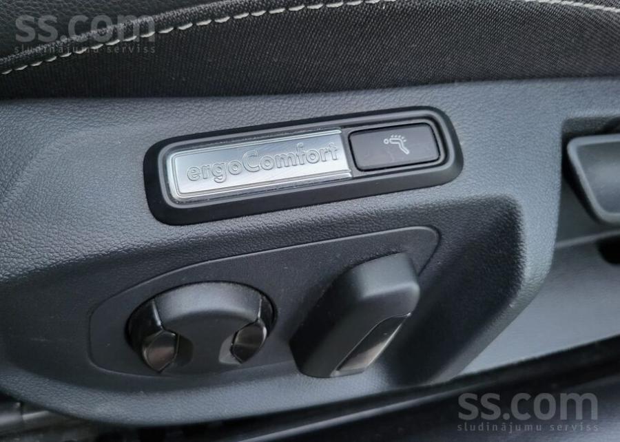 Zils Volkswagen Arteon 2021 Rīga, ar dzinēja tilpumu 2.00 L un nobraukumu 219 tūkst. km par 22000 €, foto 15 vietnē AUTOMOTO.COM.LV