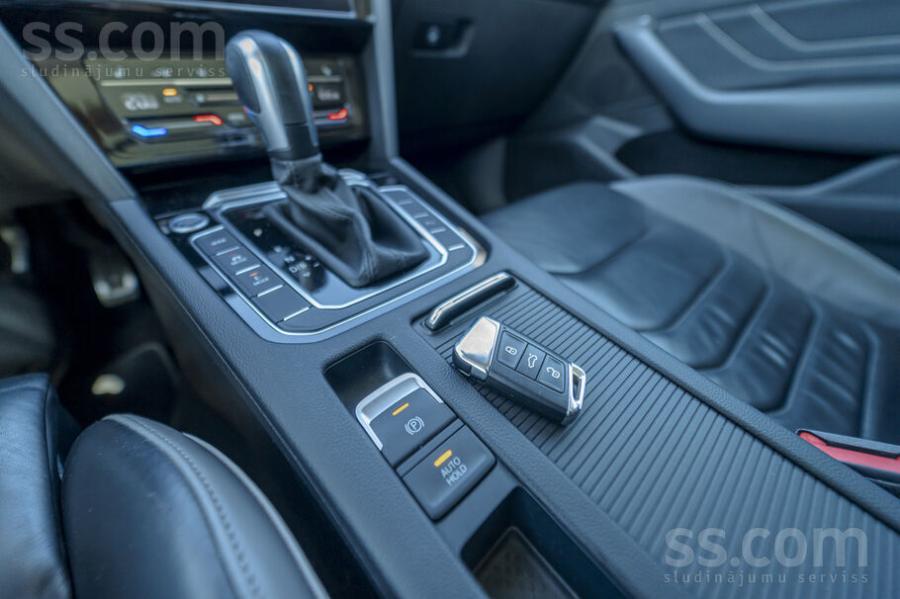 Zils Volkswagen Arteon 2021 Rīga, ar dzinēja tilpumu 1.40 L un nobraukumu 106 tūkst. km par 24500 €, foto 4 vietnē AUTOMOTO.COM.LV