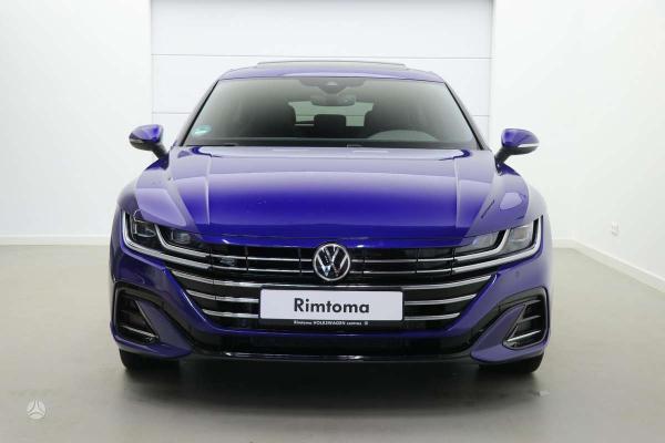 Blue Volkswagen Arteon 2021 in Vilnius, with an engine capacity of 1.40 L and mileage of 107 thousand km for 24990 €, photo 5 on AUTOMOTO.COM.LV