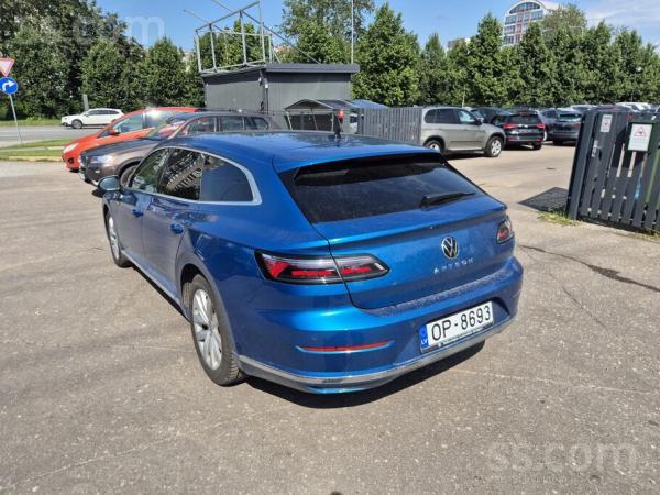 Blue Volkswagen Arteon 2021 in Riga, with an engine capacity of 2.00 L and mileage of 220 thousand km for 22990 €, photo 8 on AUTOMOTO.COM.LV