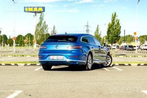 Blue Volkswagen Arteon 2021 in Riga, with an engine capacity of 2.00 L and mileage of 220 thousand km for 22990 €, photo 7 on AUTOMOTO.COM.LV