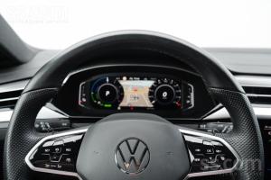 Blue Volkswagen Arteon 2021 in Riga, with an engine capacity of 1.40 L and mileage of 60 thousand km for 26500 €, photo 19 on AUTOMOTO.COM.LV