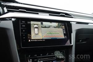 Blue Volkswagen Arteon 2021 in Riga, with an engine capacity of 1.40 L and mileage of 60 thousand km for 26500 €, photo 22 on AUTOMOTO.COM.LV