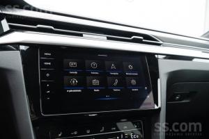 Blue Volkswagen Arteon 2021 in Riga, with an engine capacity of 1.40 L and mileage of 60 thousand km for 26500 €, photo 23 on AUTOMOTO.COM.LV