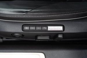 Blue Volkswagen Arteon 2021 in Riga, with an engine capacity of 1.40 L and mileage of 60 thousand km for 26500 €, photo 14 on AUTOMOTO.COM.LV