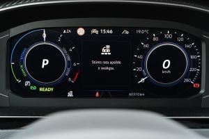 Blue Volkswagen Arteon 2021 in Riga, with an engine capacity of 1.40 L and mileage of 60 thousand km for 26500 €, photo 17 on AUTOMOTO.COM.LV