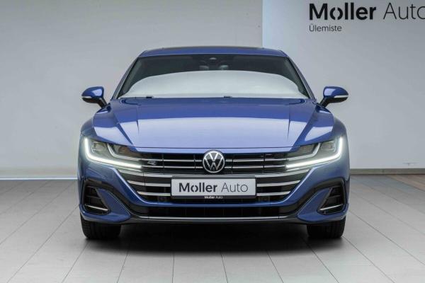 Blue Volkswagen Arteon 2021 in Peetri, with an engine capacity of 1.40 L and mileage of 97 thousand km for 34400 €, photo 3 on AUTOMOTO.COM.LV