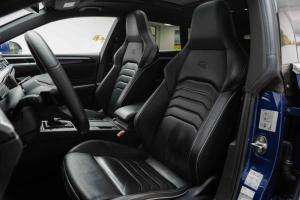 Blue Volkswagen Arteon 2021 in Peetri, with an engine capacity of 1.40 L and mileage of 97 thousand km for 34400 €, photo 13 on AUTOMOTO.COM.LV