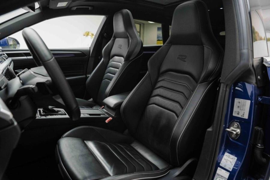 Blue Volkswagen Arteon 2021 in Peetri, with an engine capacity of 1.40 L and mileage of 97 thousand km for 34400 €, photo 13 on AUTOMOTO.COM.LV