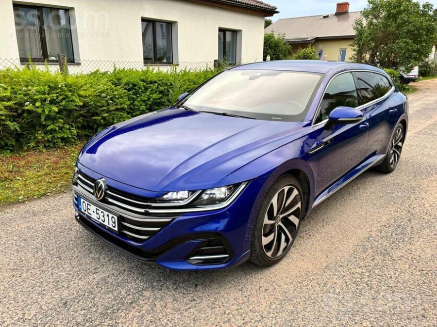 Blue Volkswagen Arteon 2022 in Cesis, with an engine capacity of 2.00 L and mileage of 105 thousand km for 28000 €, photo 1 on AUTOMOTO.COM.LV