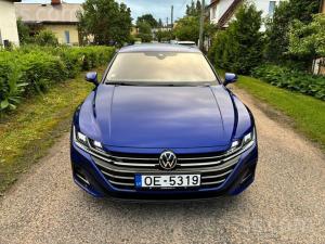Blue Volkswagen Arteon 2022 in Cesis, with an engine capacity of 2.00 L and mileage of 105 thousand km for 28000 €, photo 5 on AUTOMOTO.COM.LV