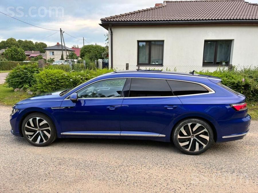 Blue Volkswagen Arteon 2022 in Cesis, with an engine capacity of 2.00 L and mileage of 105 thousand km for 28000 €, photo 6 on AUTOMOTO.COM.LV