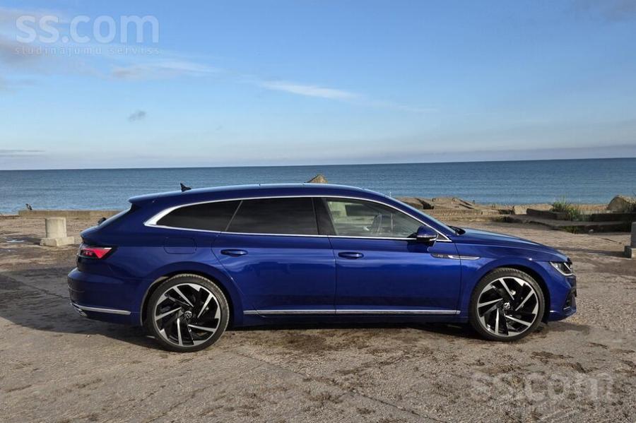 Blue Volkswagen Arteon 2022 in Liepaja, with an engine capacity of 2.00 L and mileage of 73 thousand km for 36243 €, photo 2 on AUTOMOTO.COM.LV