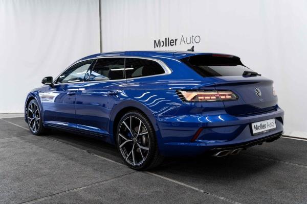Zils Volkswagen Arteon 2022 Tallina, ar dzinēja tilpumu 2.00 L un nobraukumu 89 tūkst. km par 34300 €, foto 3 vietnē AUTOMOTO.COM.LV