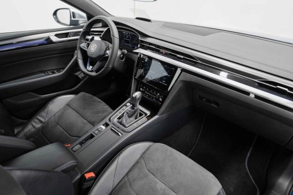 Zils Volkswagen Arteon 2022 Tallina, ar dzinēja tilpumu 2.00 L un nobraukumu 89 tūkst. km par 34300 €, foto 7 vietnē AUTOMOTO.COM.LV