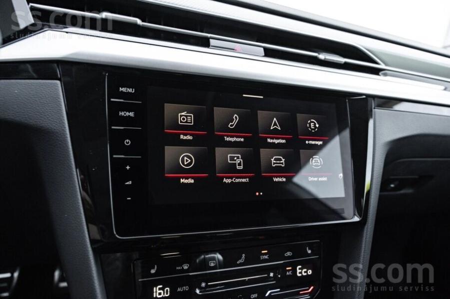 Zils Volkswagen Arteon 2022 Rīga, ar dzinēja tilpumu 1.40 L un nobraukumu 114 tūkst. km par 23500 €, foto 29 vietnē AUTOMOTO.COM.LV
