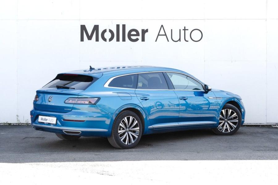 Blue Volkswagen Arteon 2022 in Riga, with an engine capacity of 1.40 L and mileage of 114 thousand km for 23500 €, photo 5 on AUTOMOTO.COM.LV
