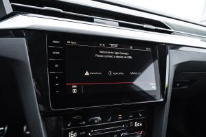 Blue Volkswagen Arteon 2022 in Riga, with an engine capacity of 1.40 L and mileage of 114 thousand km for 23500 €, photo 30 on AUTOMOTO.COM.LV