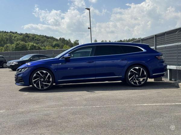 Blue Volkswagen Arteon 2022 in Vilnius, with an engine capacity of 1.97 L and mileage of 110 thousand km for 27713 €, photo 6 on AUTOMOTO.COM.LV