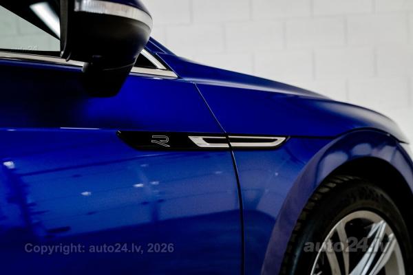 Blue Volkswagen Arteon 2022 in Parnu, with an engine capacity of 2.00 L and mileage of 188 thousand km for 23990 €, photo 11 on AUTOMOTO.COM.LV
