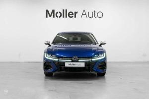 Blue Volkswagen Arteon 2023 in Vilnius, with an engine capacity of 2.00 L and mileage of 55 thousand km for 36900 €, photo 6 on AUTOMOTO.COM.LV
