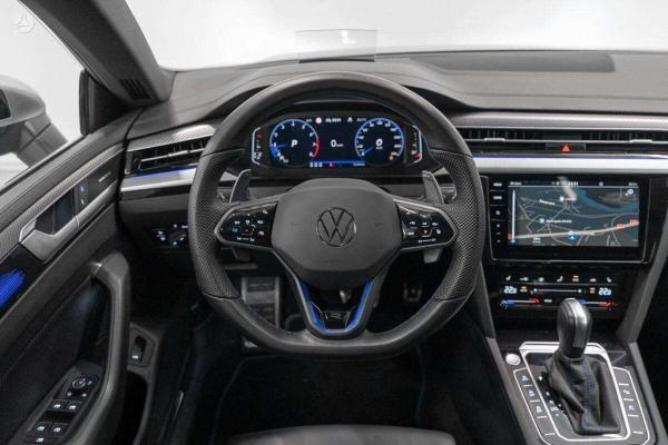 Blue Volkswagen Arteon 2023 in Vilnius, with an engine capacity of 2.00 L and mileage of 55 thousand km for 36900 €, photo 10 on AUTOMOTO.COM.LV